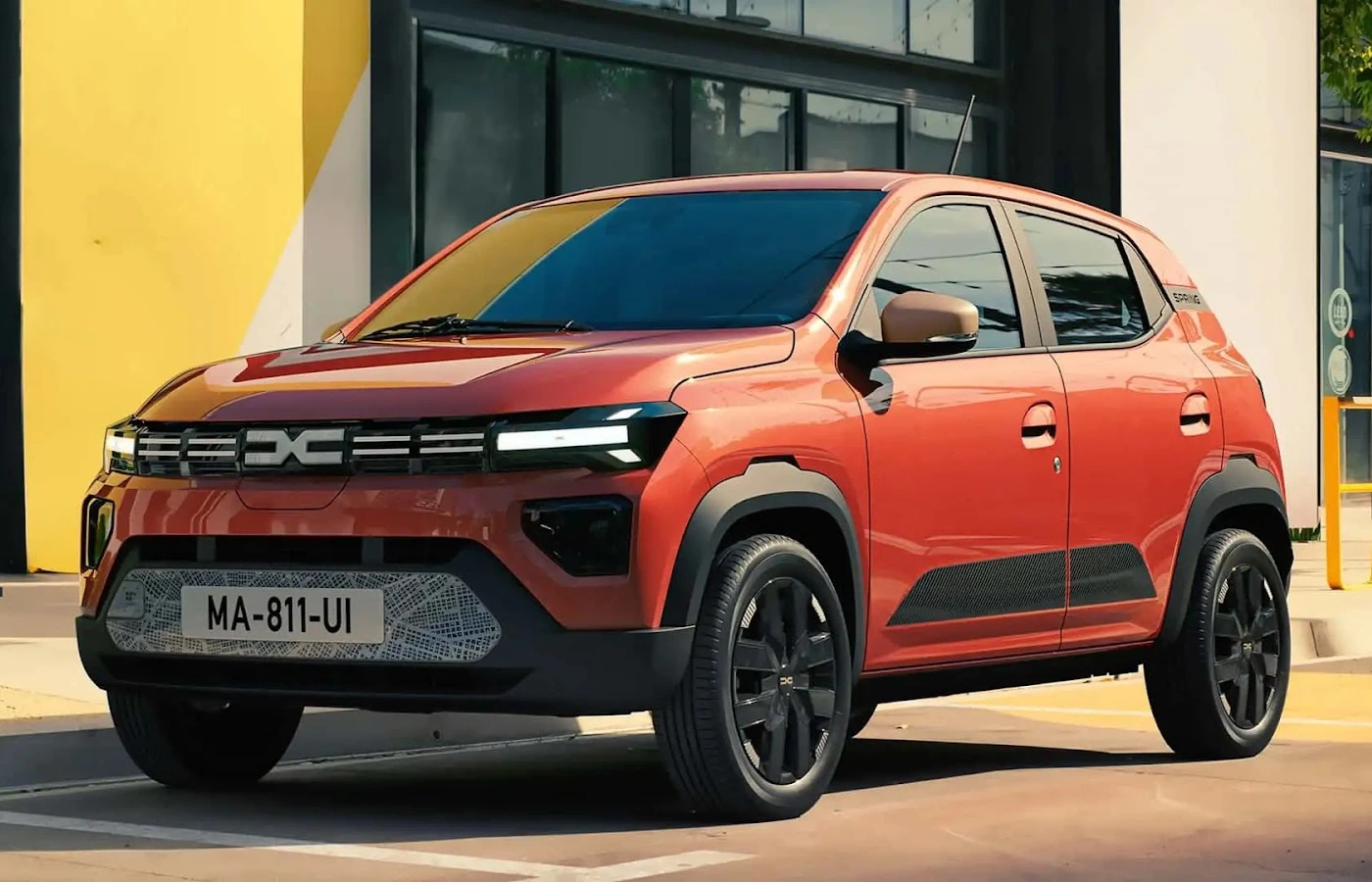 Renault Kwid EV Spotted Testing in India | Latest EV News