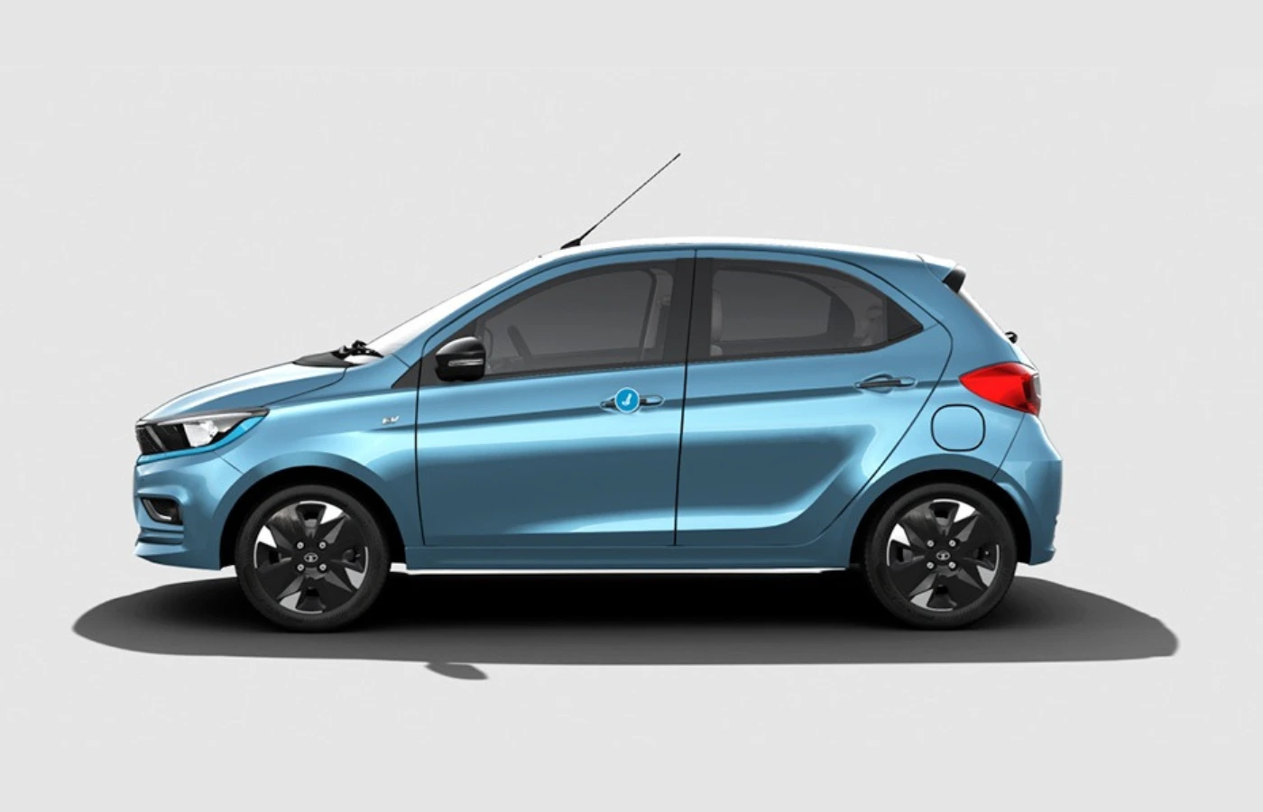 Tata Tiago EV Pros & Cons Explained | Real-World Review