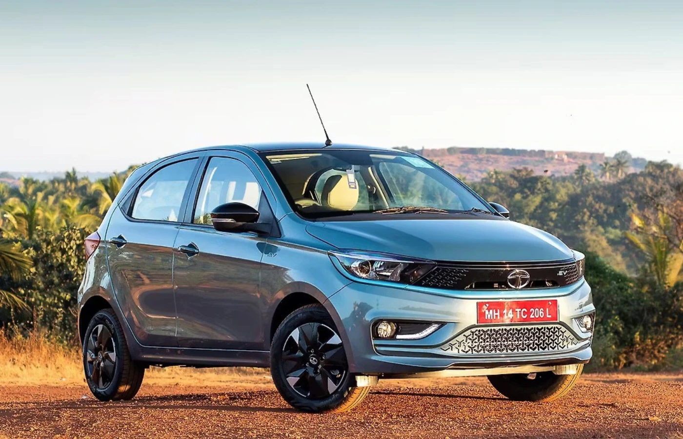 Tata Tiago EV Pros & Cons Explained | Real-World Review