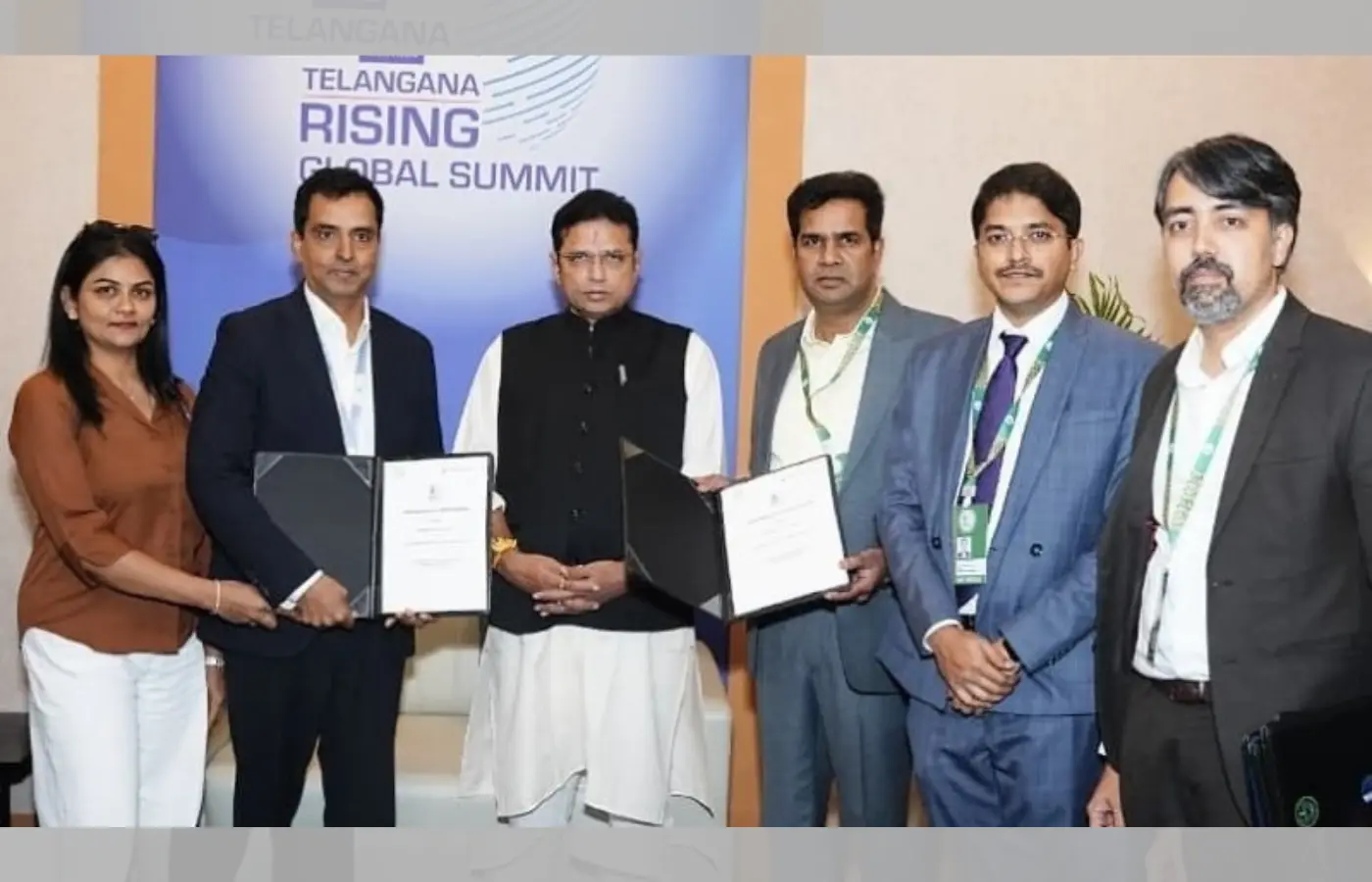 Telangana Govt & Blackbuck EV Sign MoU | Electric Bus Plant