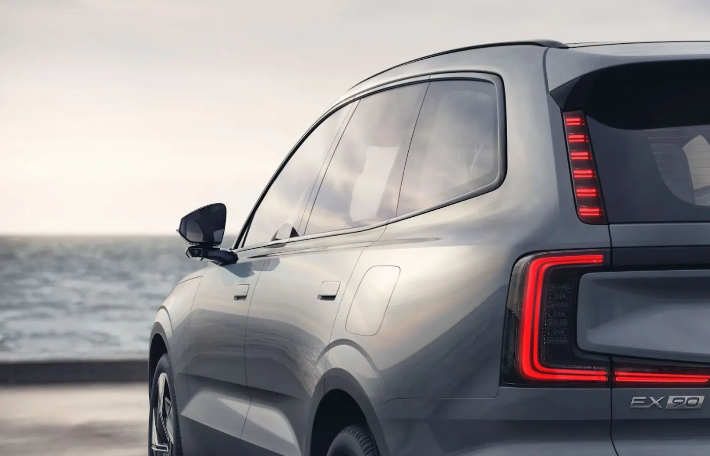 Volvo EX90 EV | Upgraded with New Hardware & Software Features