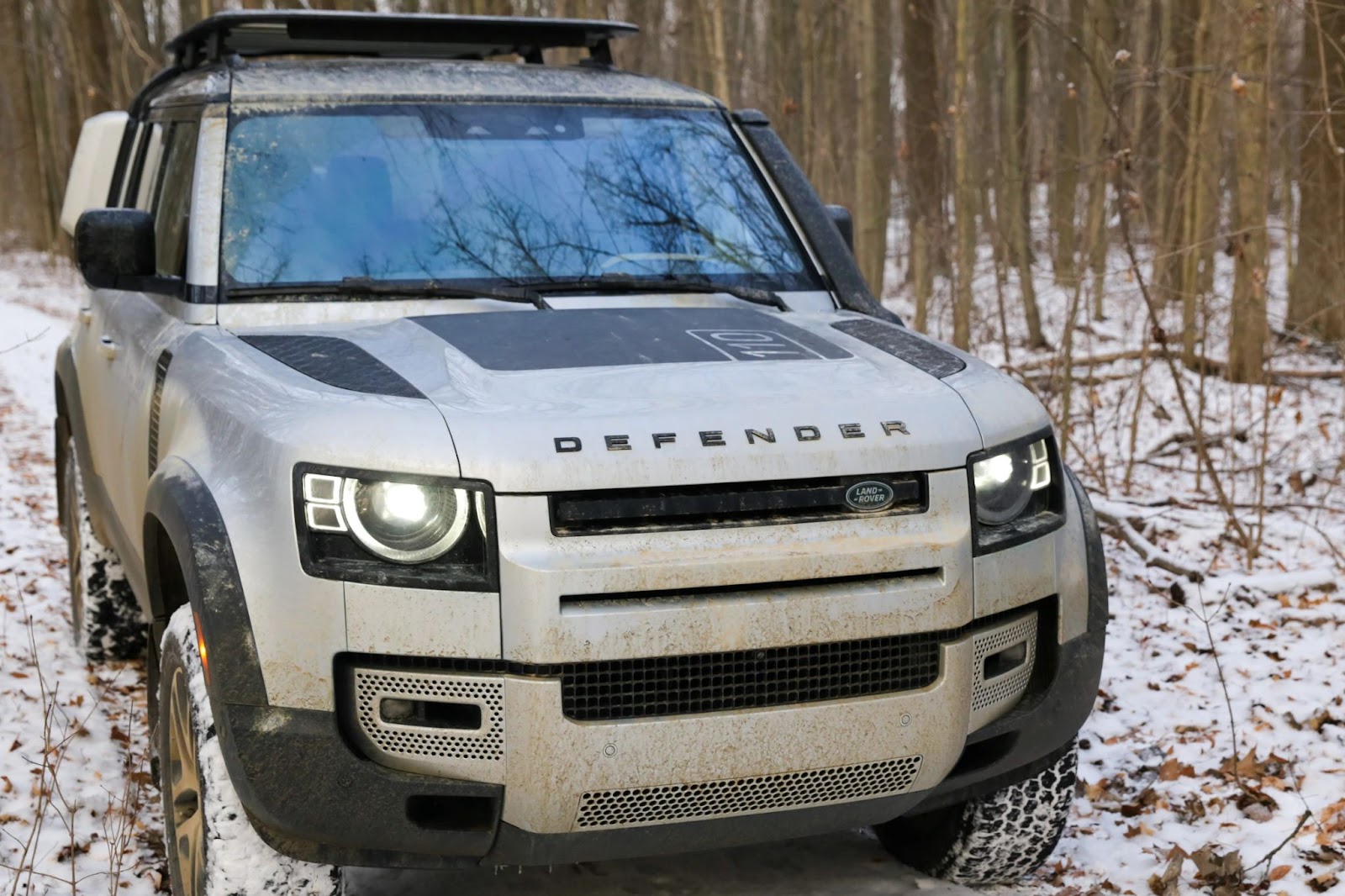 JLR to Launch the Iconic Defender as an electric 4x4 in 2027